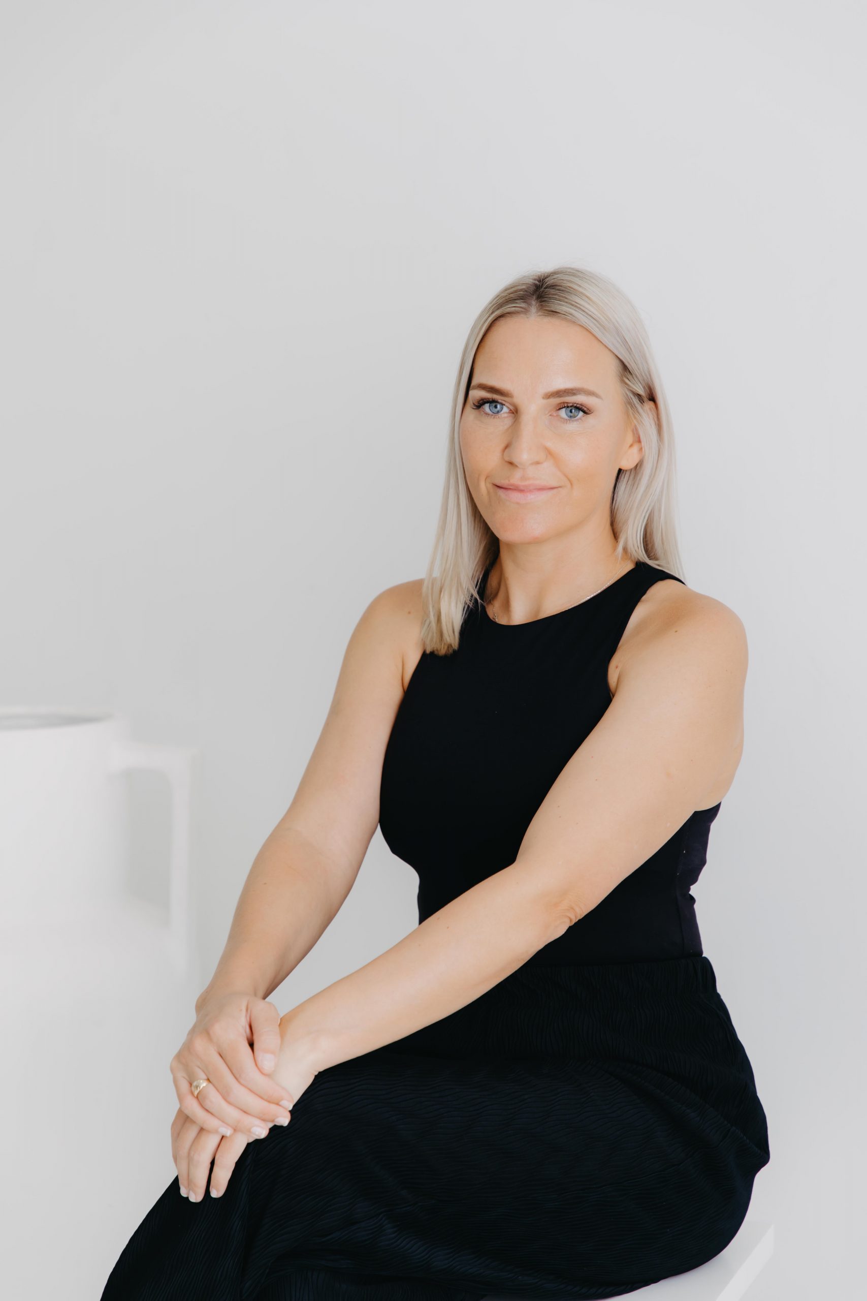 Headshots - Kit Wise